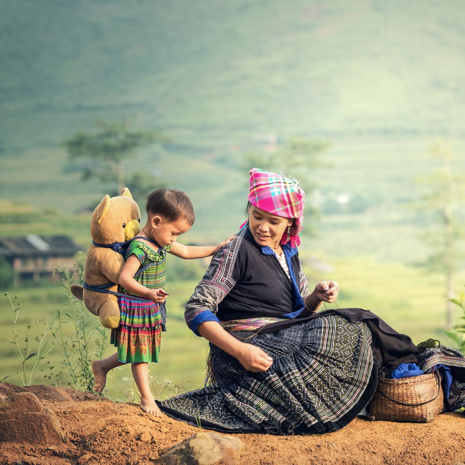 27 Characteristics of a Good Mother in the Bible - Love Fast Live Slow